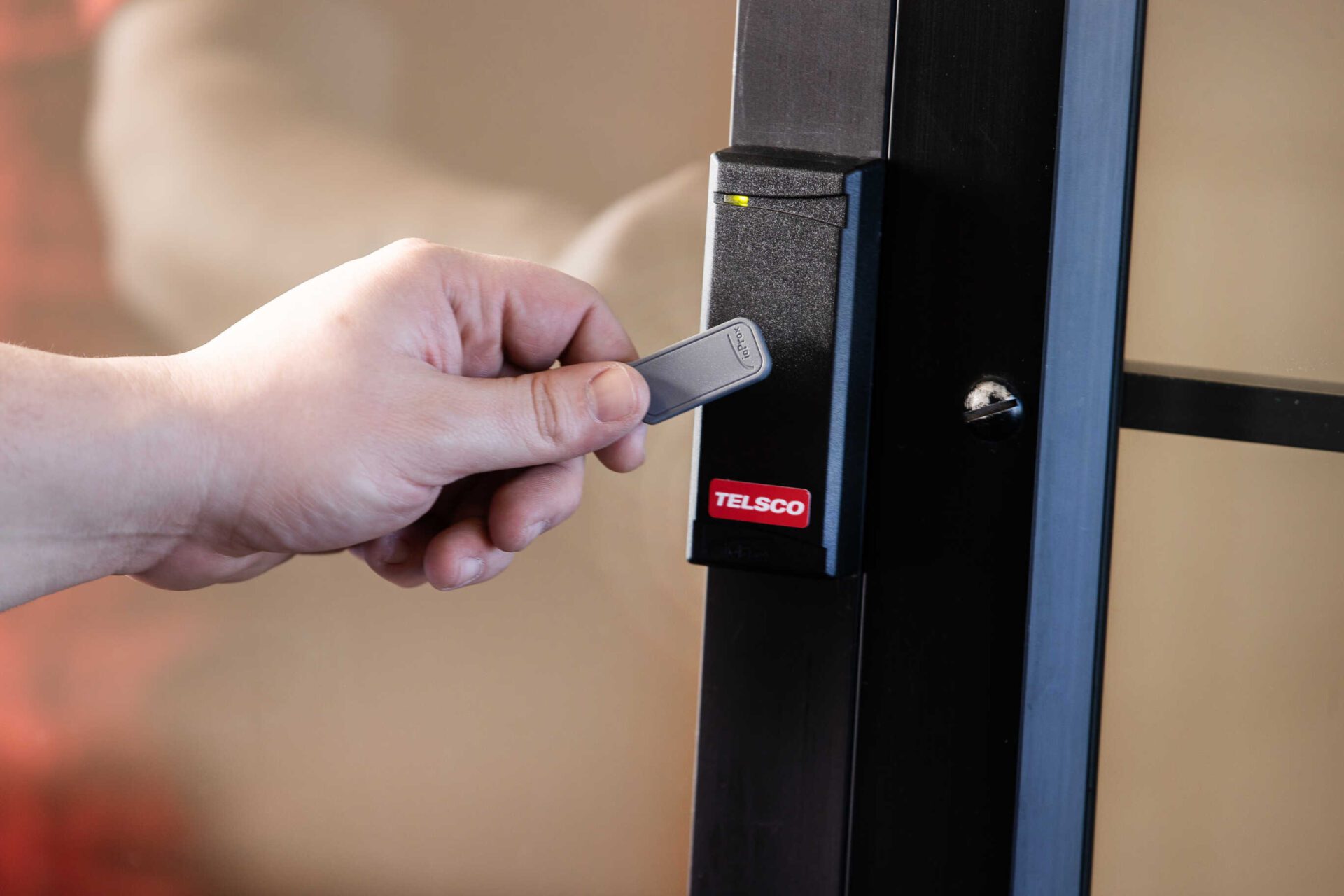 Why Key Fob Security Systems Offer Better Control Than Traditional Keys ...